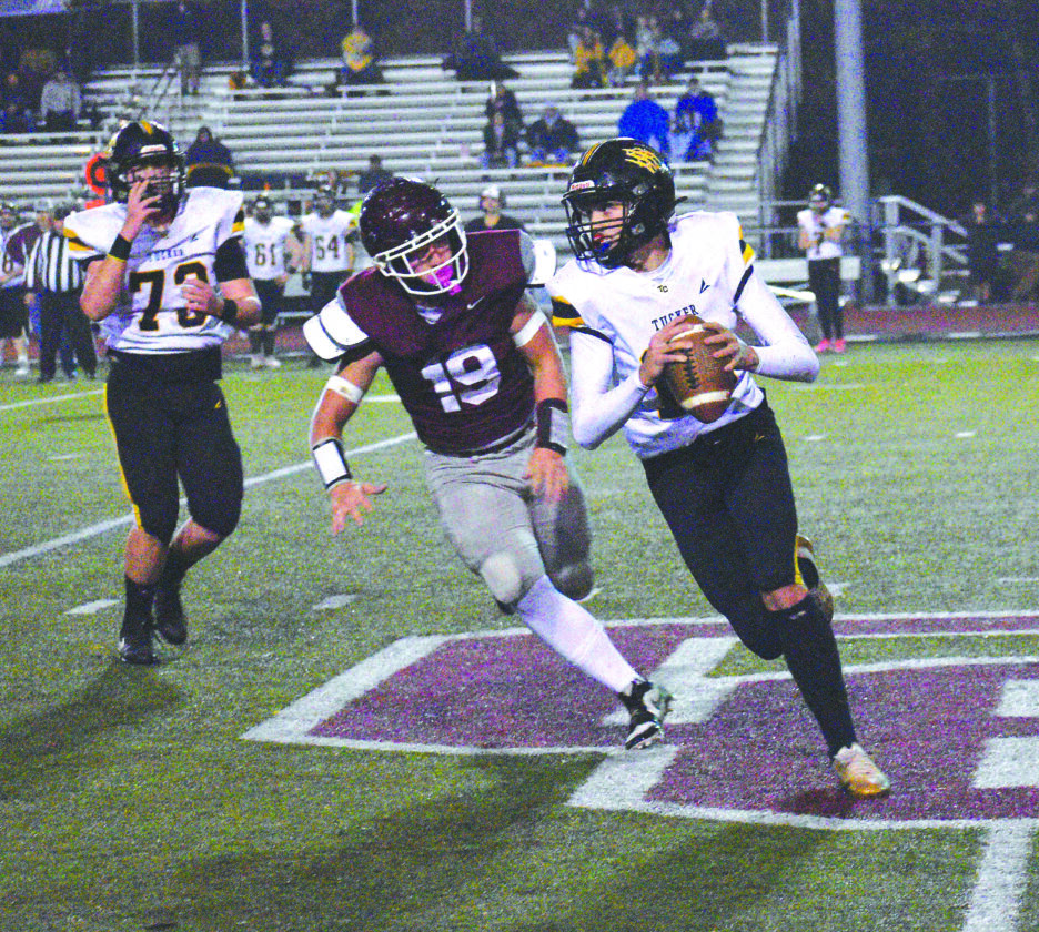 Wheeling Central’s defense keys 41-8 quarterfinal win over Tucker ...